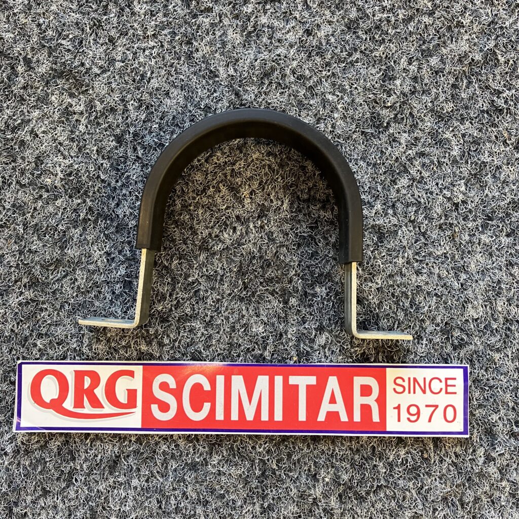 205563 Wiper Motor Strap & rubber cover - QRG Scimitar Parts